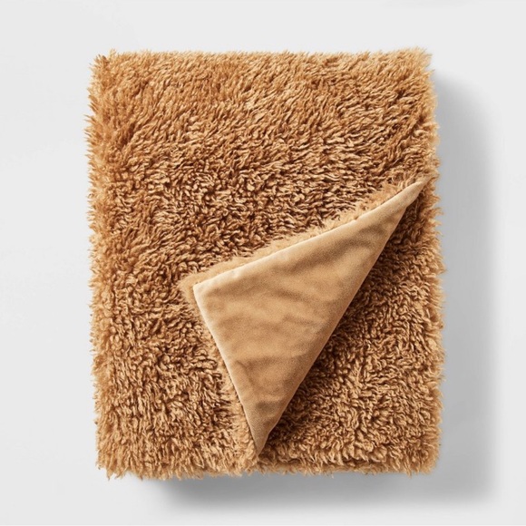 Threshold | Bedding | New Threshold Studio Mcgee Dark Tan Faux Fur Throw Blanket | Poshmark